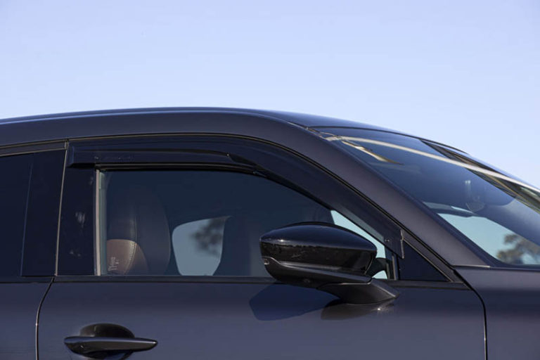 Sports Side Visor | AutoExe マツダ車チューニング＆カスタマイズ